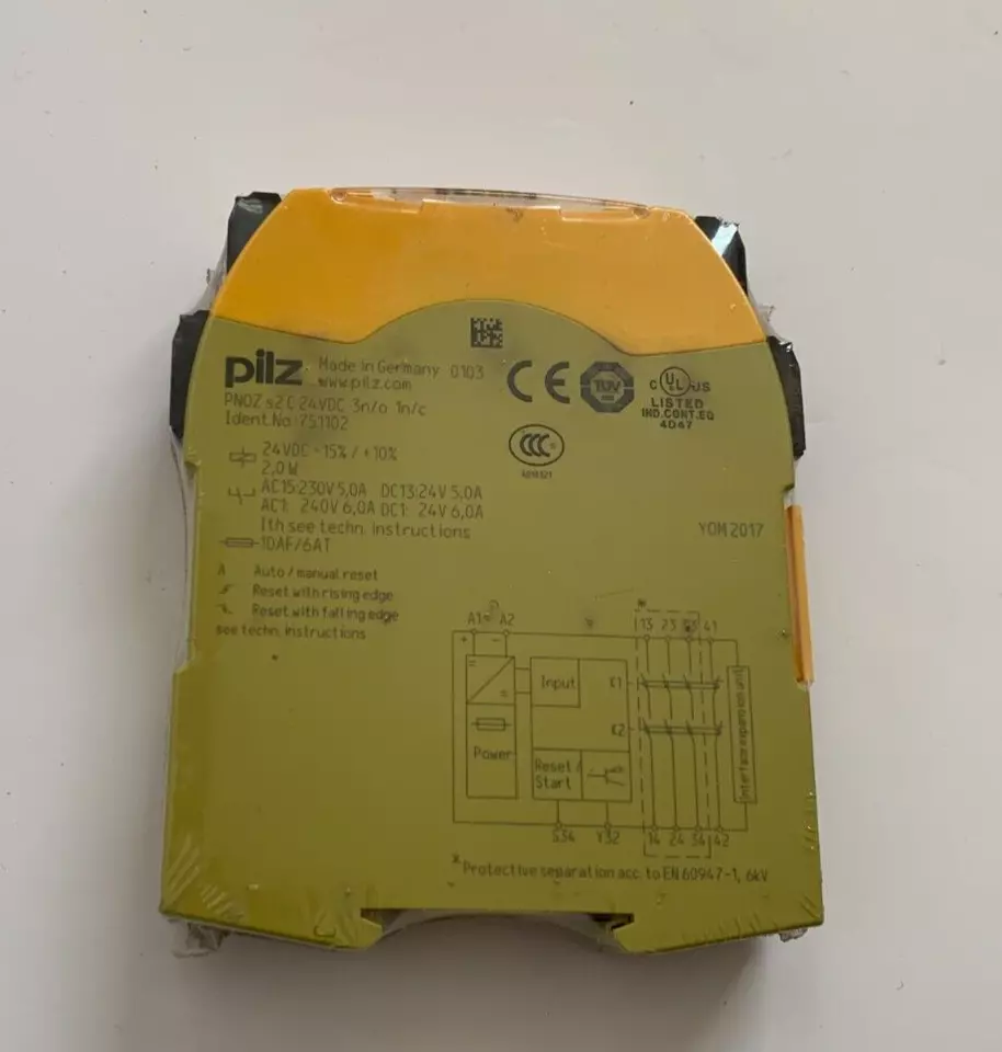 Pilz S2 Single-Channel Emergency Stop Switch/Interlock Safety Relay 24V ...