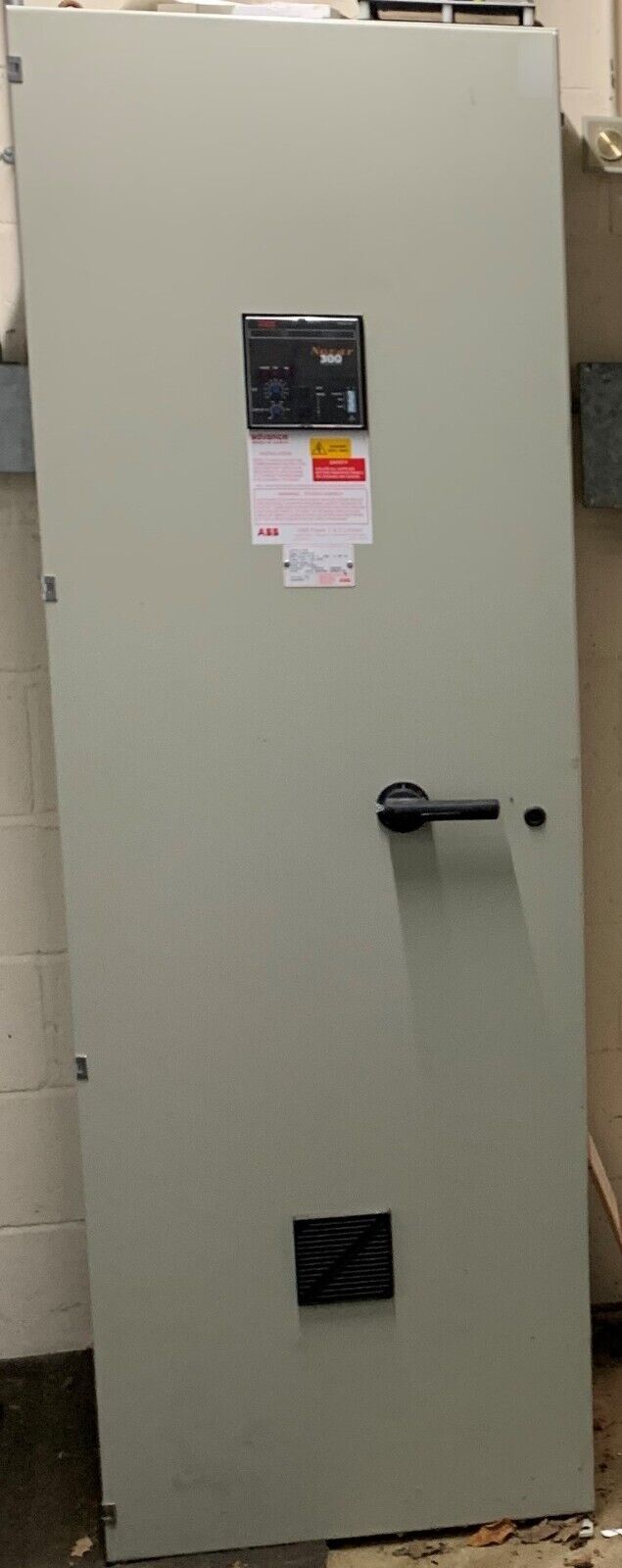 ABB 50 KVAR NOVAR 300 model 302 POWER FACTOR CORRECTION UNIT - XELL LTD
